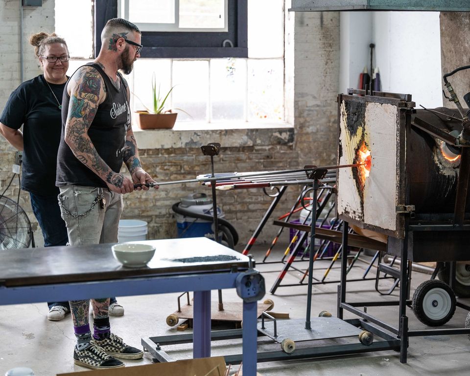Front Street Art Studios & Galleries – frontstreet.art